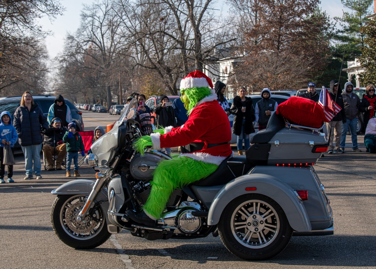 Snapshots from the 2025 Henderson Merchant's Christmas Parade - The ...